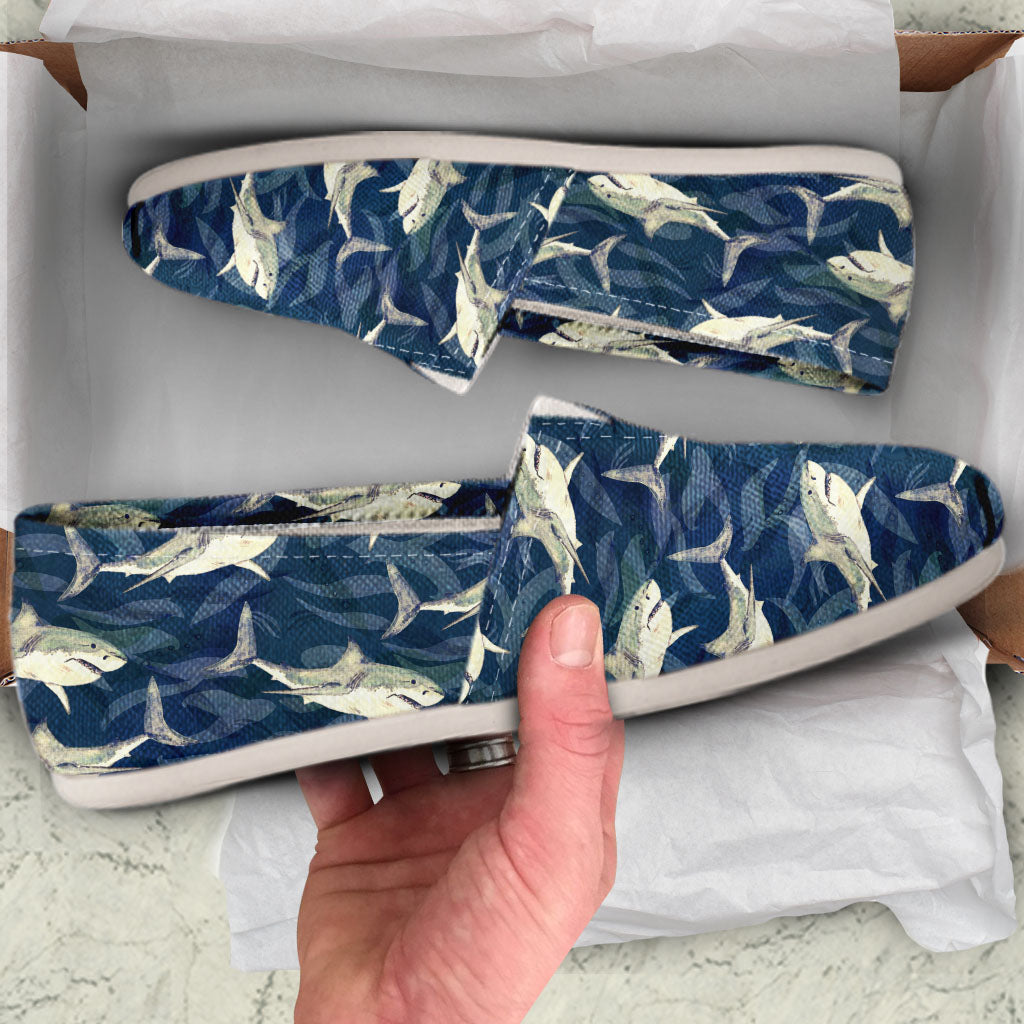 Shark Women's Slip-On Shoes – Graco Design